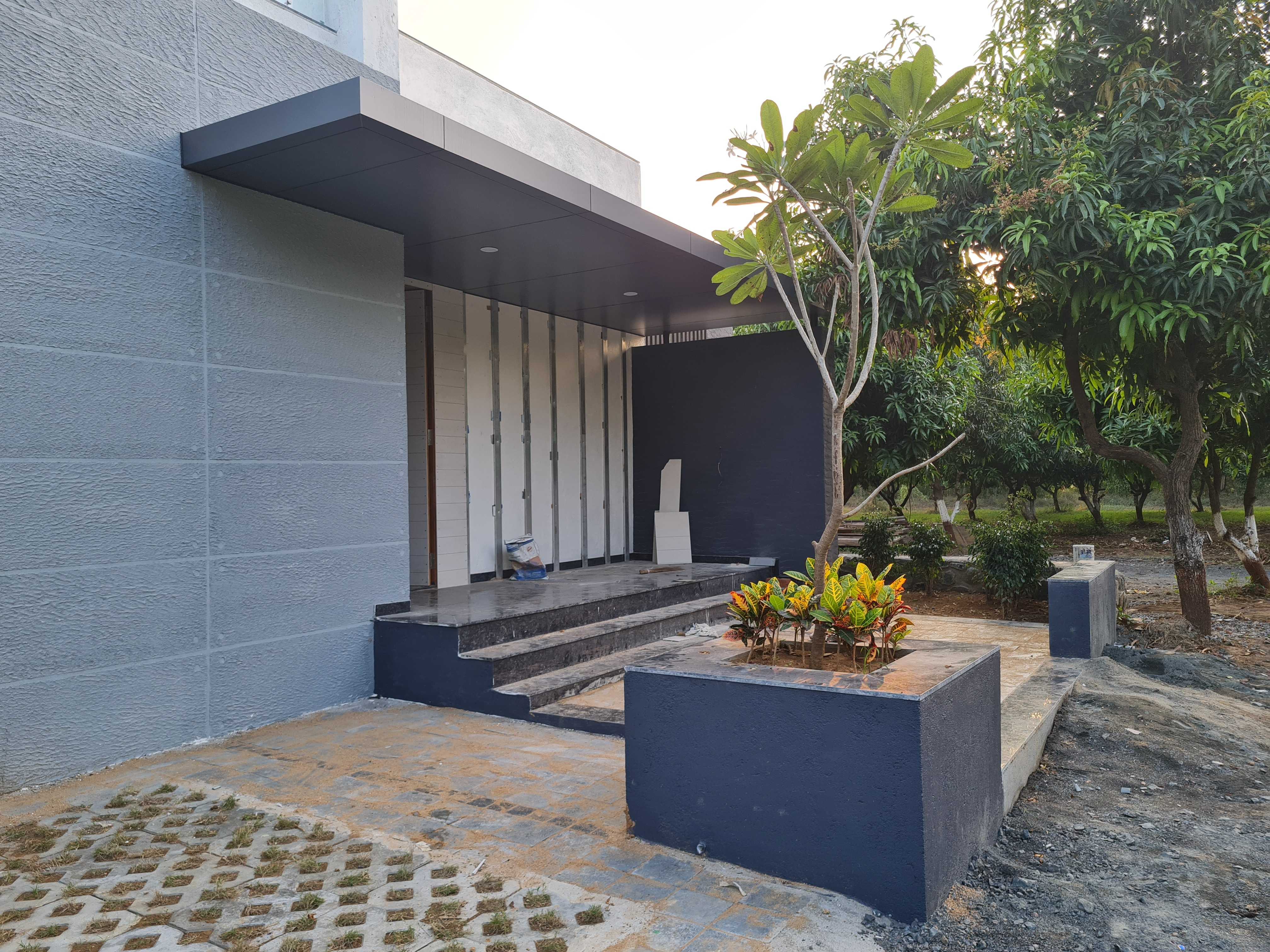 SPACESCAPE ARCHITECTS - Sthapati